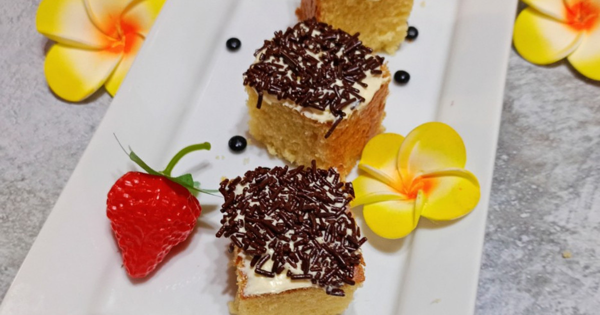 Resep Bolu Jadul Topping Meses oleh tommy wiriadi putra - Cookpad