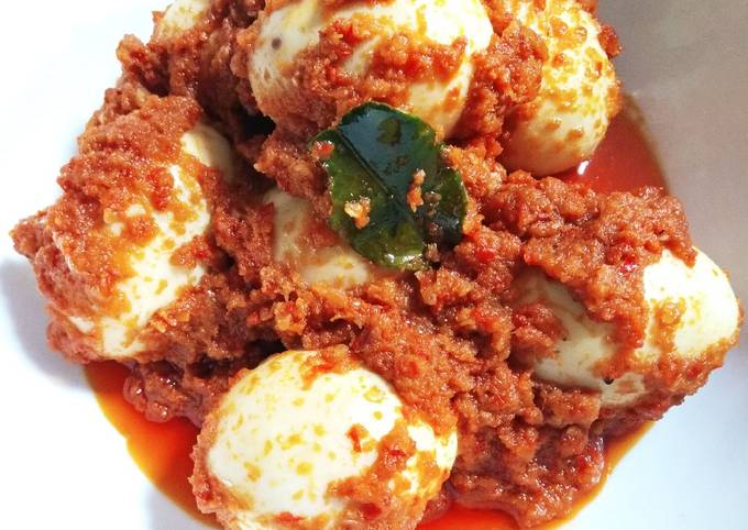 Resep Telur Bumbu Bali oleh Elika 'Dapoerkuesalamah' - Cookpad