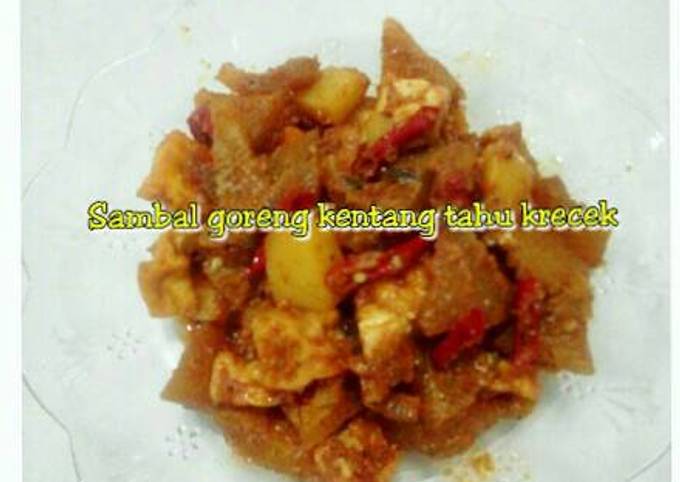 Resep Sambal goreng kentang tahu Krecek (kulit sapi) oleh Wiwik (mama ...