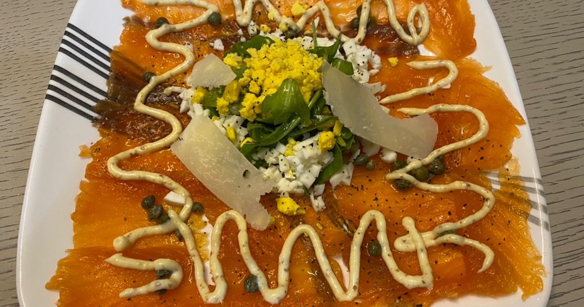 Carpaccio De Salmón Curado Receta de Zobeida Urdaneta- Cookpad