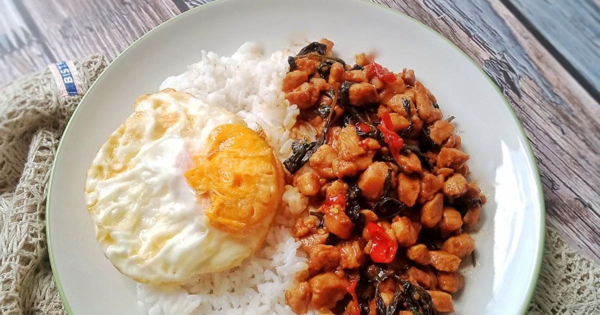 Resep Pad Kra Pao Gai / Thai Chicken Basil oleh DyahWuLan Bae - Cookpad
