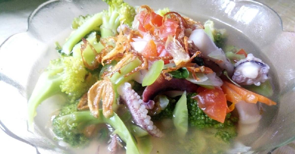Resep Rebus brokoli cumi oleh Dian Saragih - Cookpad