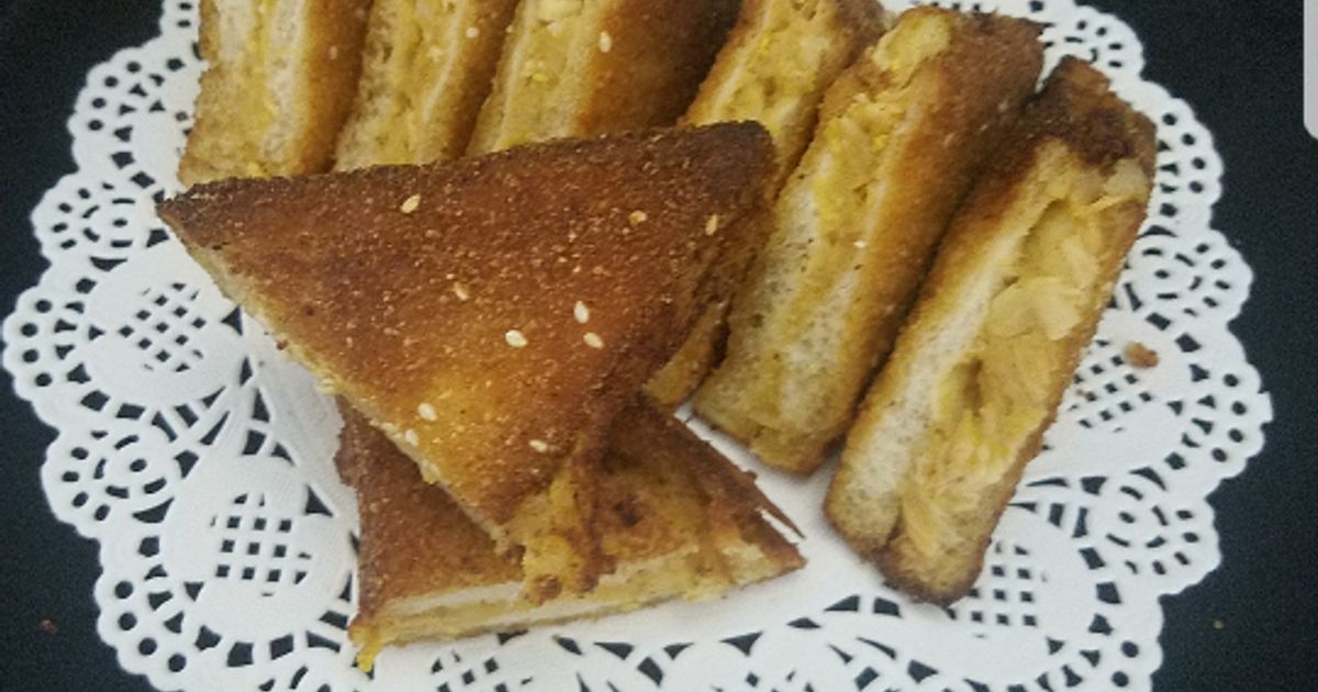 Fried Bread Triangles Recipe by Asma Waheed - Cookpad