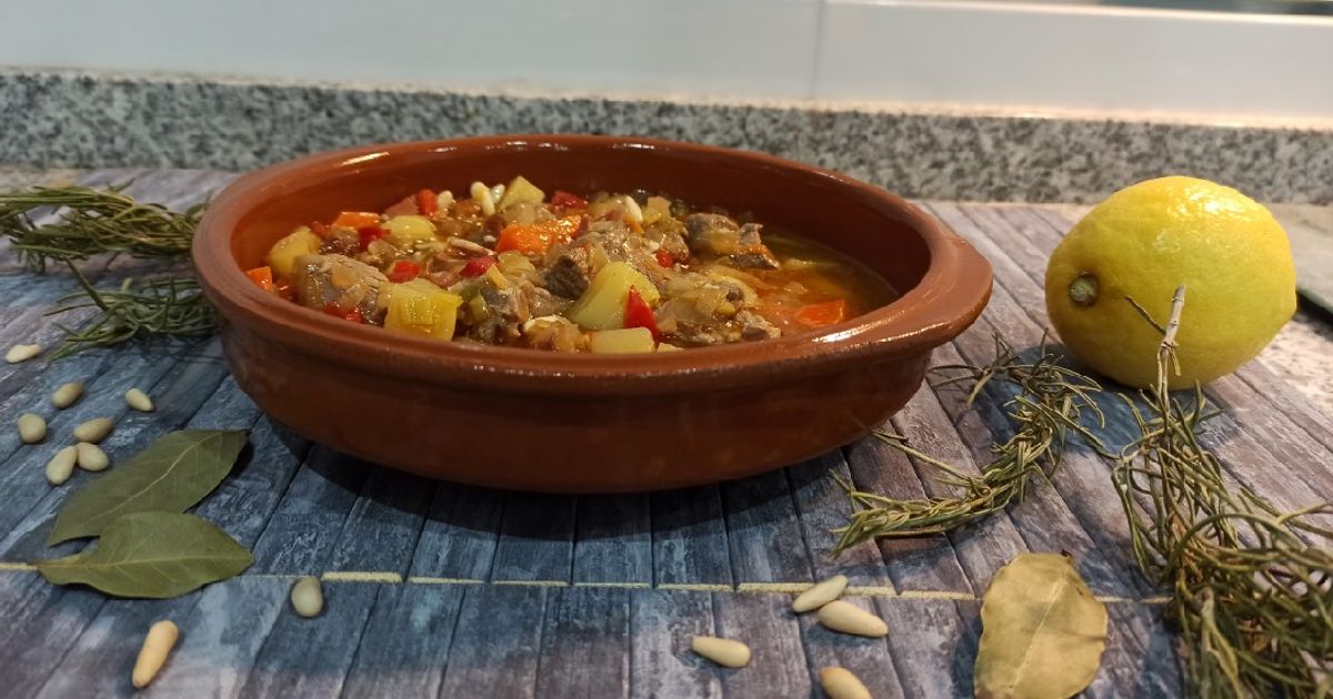 Guisado De Vacuno 🍲 🥄 Receta de De La Cabeza A La Mesa 🍽️ - (Daniela Pc ...