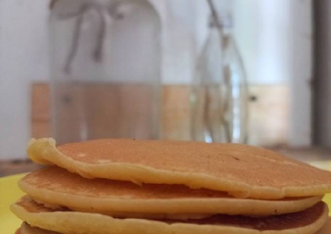 Resep Pancake Teflon Mudah oleh Yusnia Herlinda - Cookpad