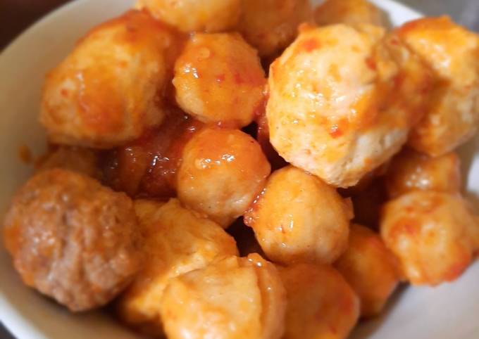 Resep 18. Pentol/bakso mercon oleh permata sari - Cookpad