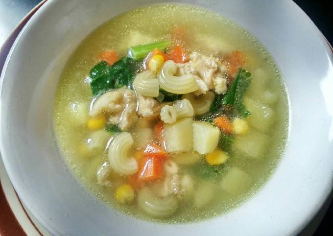 Resep Sup Macaroni oleh Tiwuk Setyorini - Cookpad