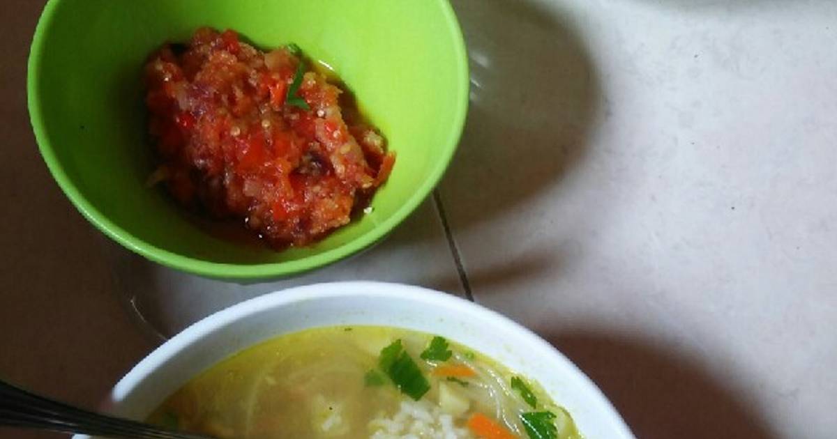 Resep Nasi sop ayam oleh Nurul indah - Cookpad