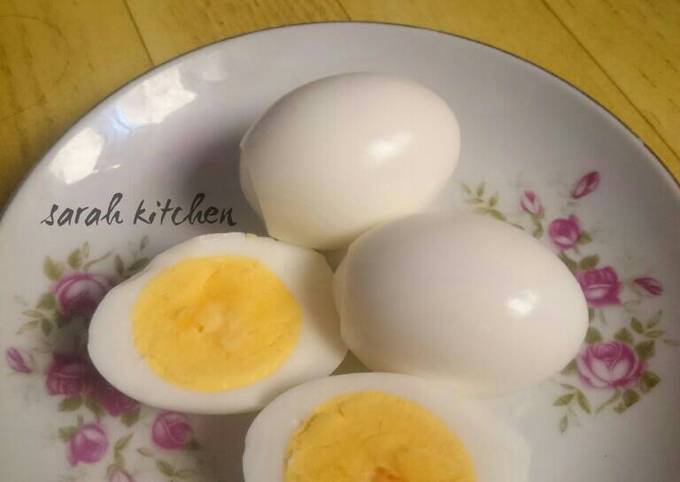 Resep Rebus Telur ekspress 5 menit saja oleh Titi Damayanti - Cookpad