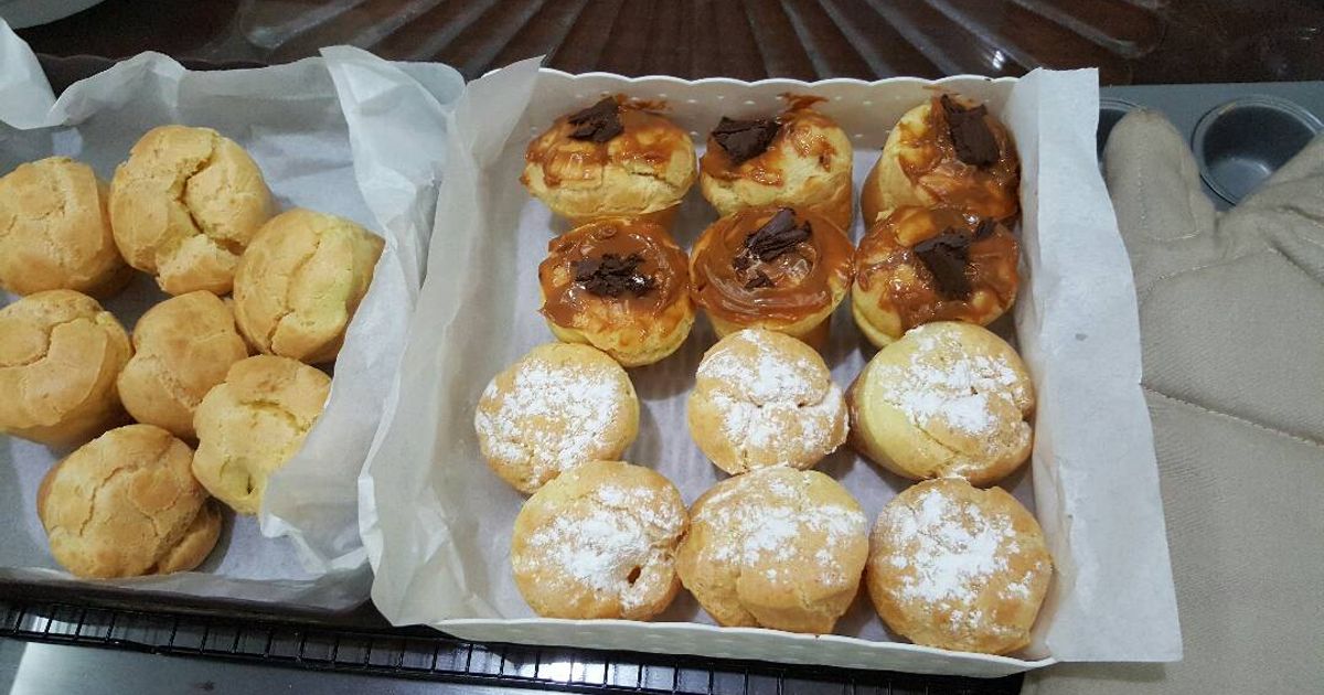 Resep Cream Puff With Dulce De Leche Topping oleh Gitanti - Cookpad