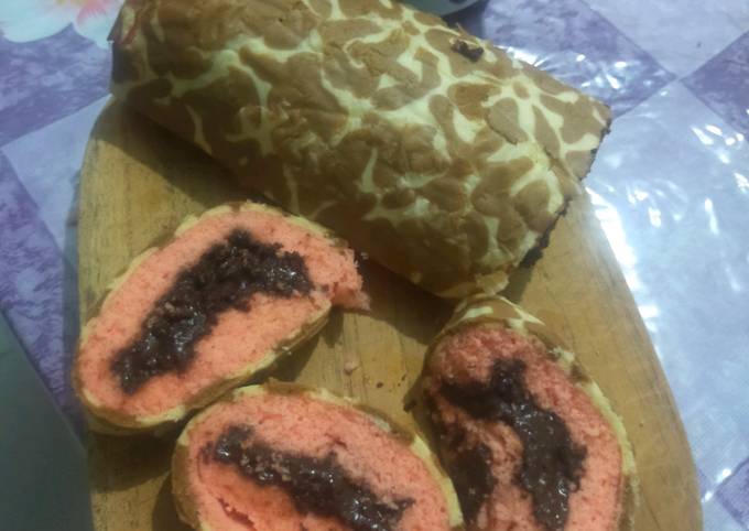 Resep Bolu gulung batik oleh Ibeth_purba - Cookpad
