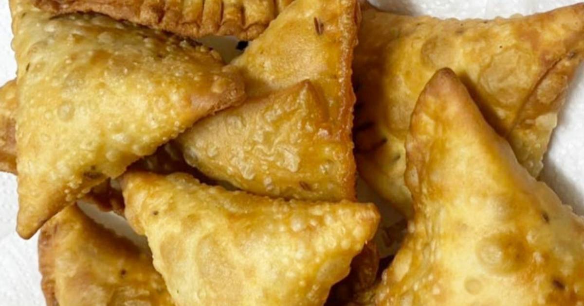 Samosa Recipe by Priya Arora - Cookpad