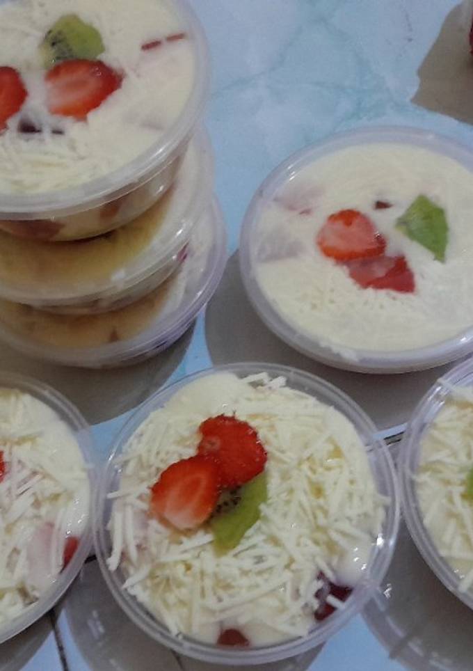 Resep Salad Buah Simple oleh evri hikz - Cookpad