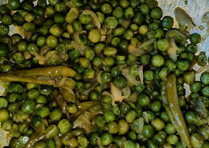 Green peas Ghughani (UP style) Recipe by Sarita Srivastava - Cookpad