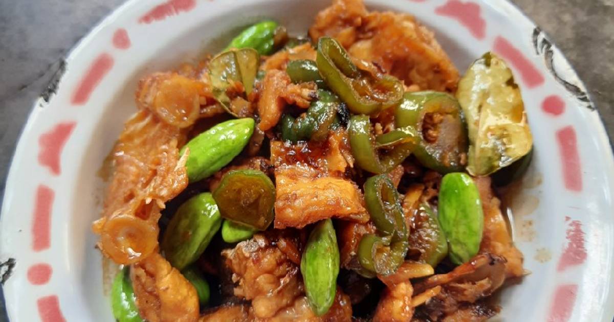 Resep Oseng Tulang Jambal Cabe Gendot oleh Anidiasarah Jasmin - Cookpad