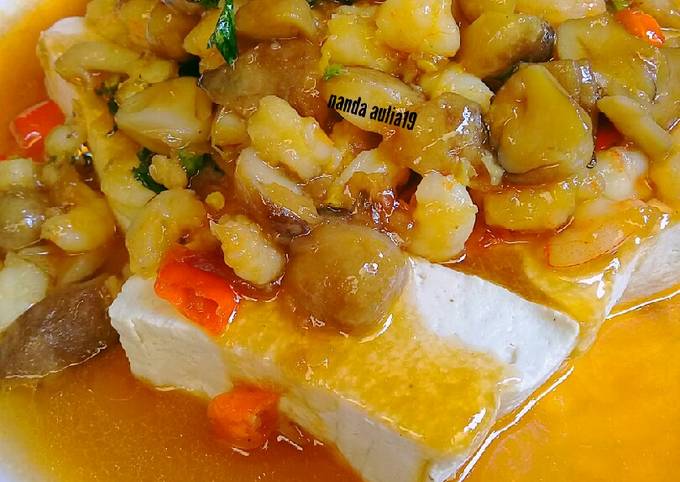 Resep Steam tahu siram udang jamur oleh nanda aulia - Cookpad