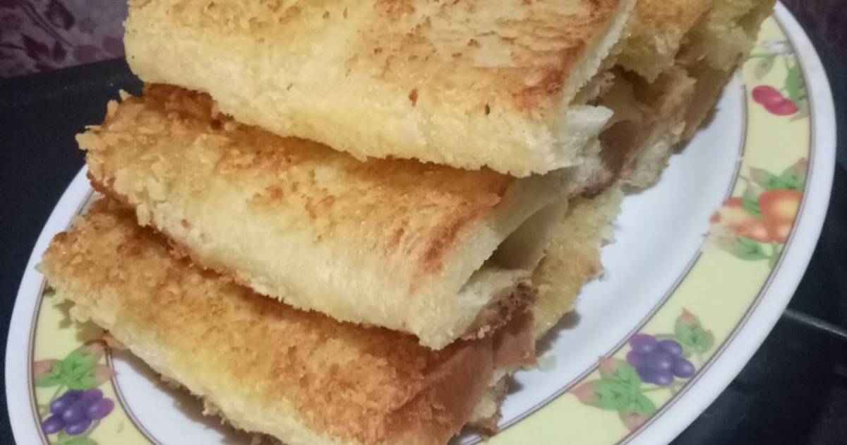 Resep Roti tawar isi pisang, gampang bgt bun oleh titin Anggraeni - Cookpad