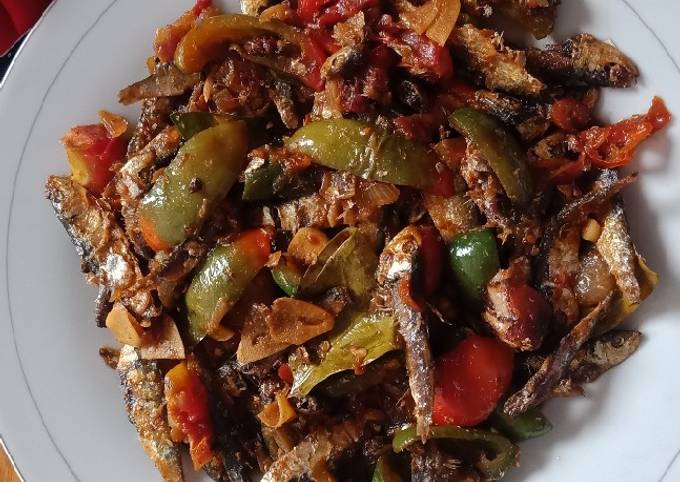 Resep Ikan asin cabai gendot (bendot) oleh Donna Mayha - Cookpad