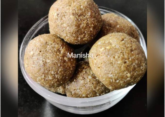 Tilgul Laddu Recipe by Manisha Malvi Angaitkar - Cookpad