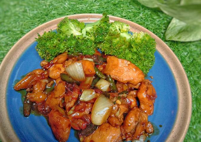 Resep Ayam Coca Cola oleh Pawonedina - Cookpad
