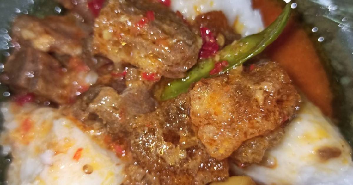 Resep Lontong "kari sapi tanpa presto" oleh gilang - Cookpad