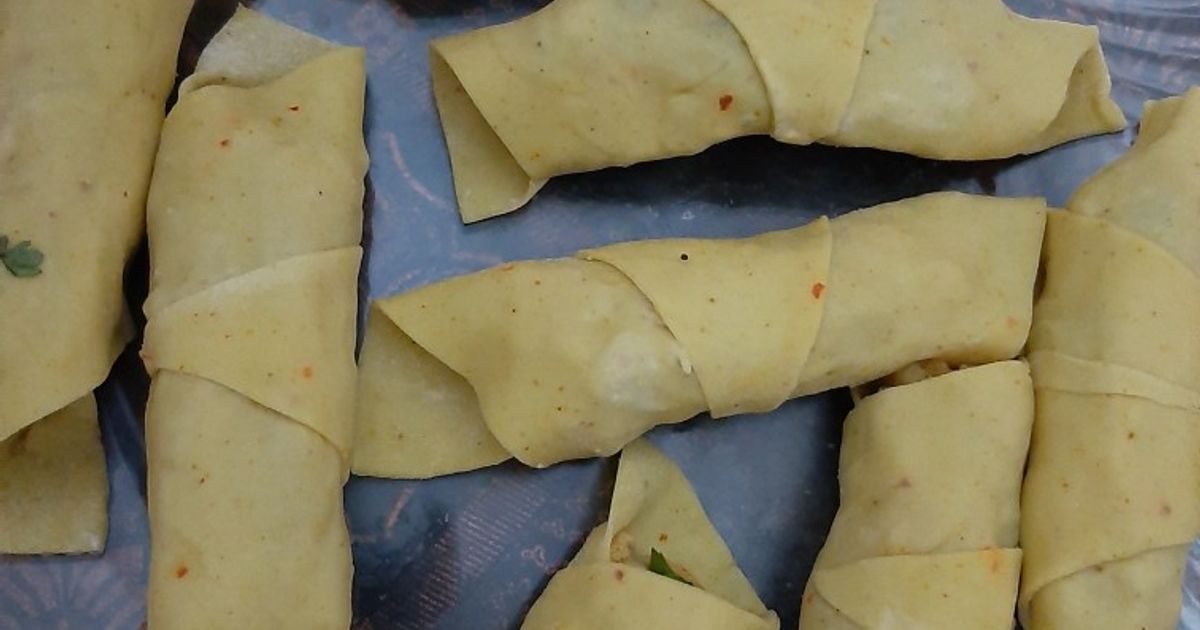 Samosa Roll Recipe by Amina Rajpoot - Cookpad