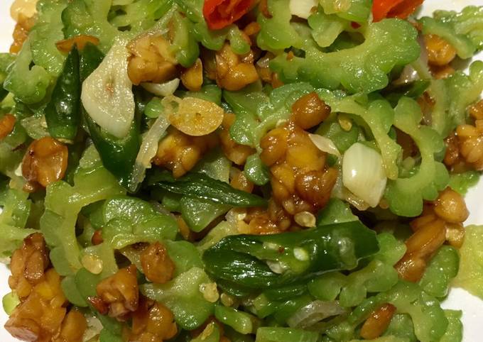 Resep Tumis pare dan tempe oleh Linda - Cookpad