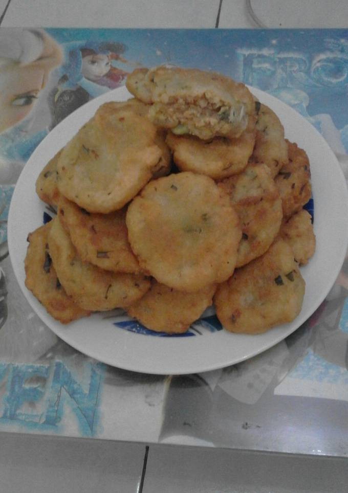 Resep Combro isi sambal tempe (cilacap) oleh hellen Utada - Cookpad