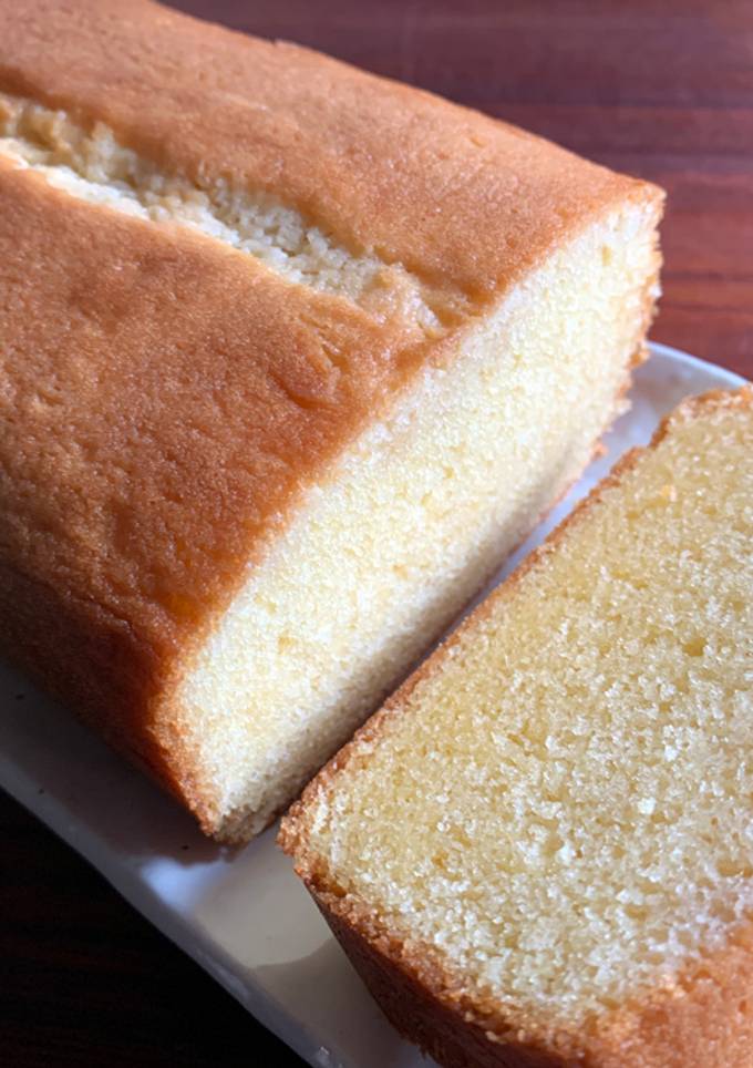 Brandy Pound Cake Recipe by Hiroko Liston - Cookpad