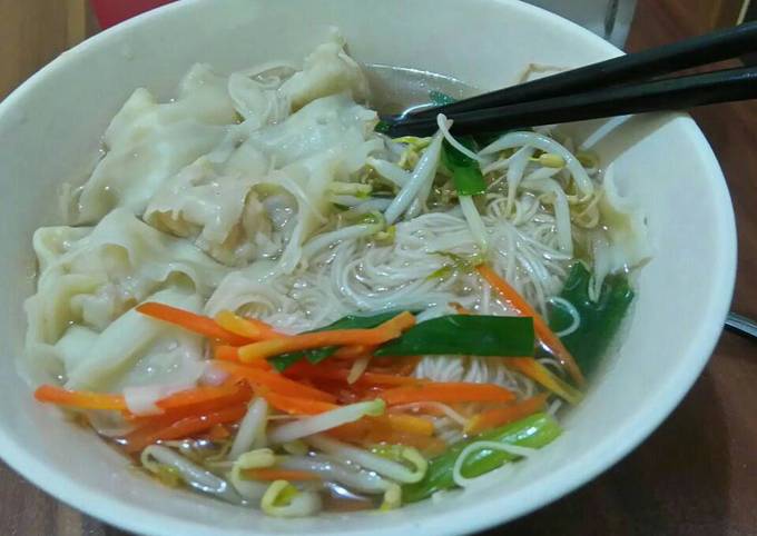 Resep Mie Soa rebus oleh Santi Setiea - Cookpad