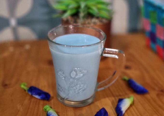 Resep 403. Wedang Jahe Telang Susu Kambing oleh Vifya_kitchen - Cookpad