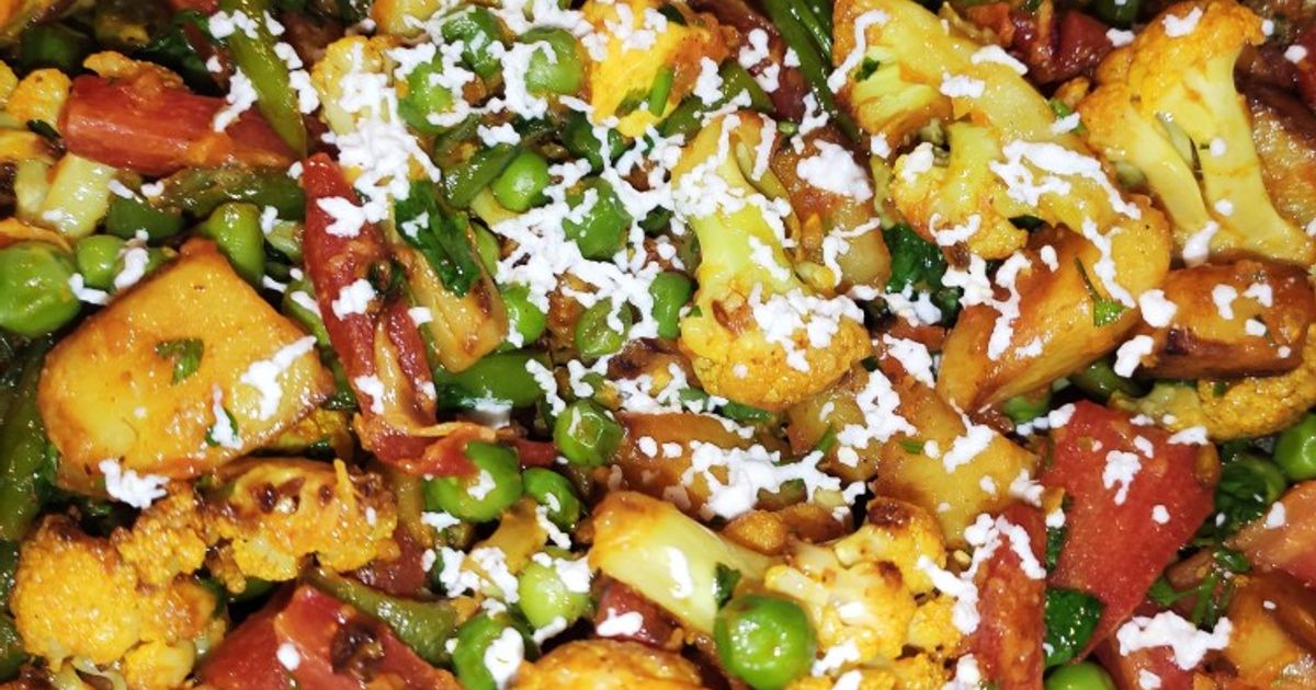 Dhaba Style Mix Veg (No Onion & Garlic) Recipe by Raveena Khanna (@eat ...