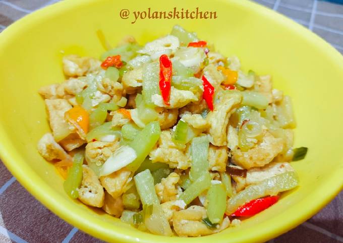 Resep Tumis Labu Siam dengan Tahu oleh Yonanda Eka Prasetyaning - Cookpad