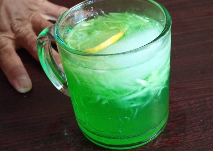 Resep Es timun simple oleh ZidniFhusna - Cookpad