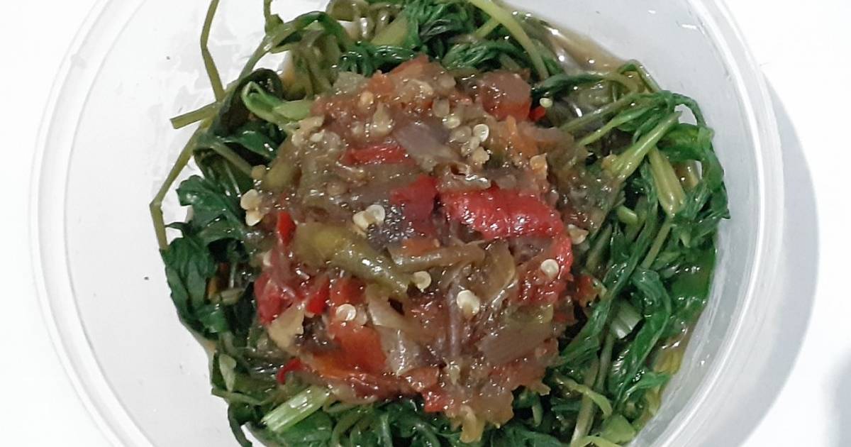 Resep Plencing Kangkung oleh Rafida Nur Anggraini - Cookpad