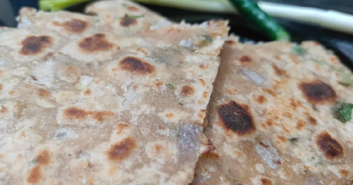 Spring Onion Paratha Recipe by Abha Agam Singh - Cookpad