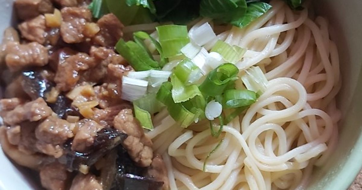 Resep Mie Sapi Mantap oleh winnietheput - Cookpad