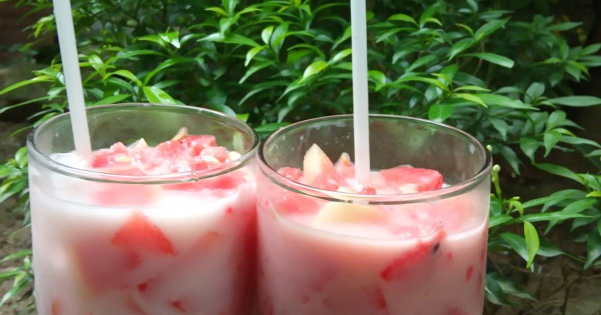 Resep Es Susu Semangka 🍉 oleh RajaSerliValiniaYudha - Cookpad