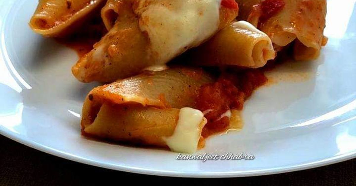 Pasta Shells In Red Sauce Recipe by Kanwaljeet Chhabra - Cookpad