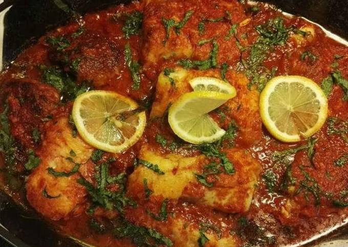 طاجن سمك فيليه بالطماطم 😉😋😍 بالصور من Mame Shef كوكباد
