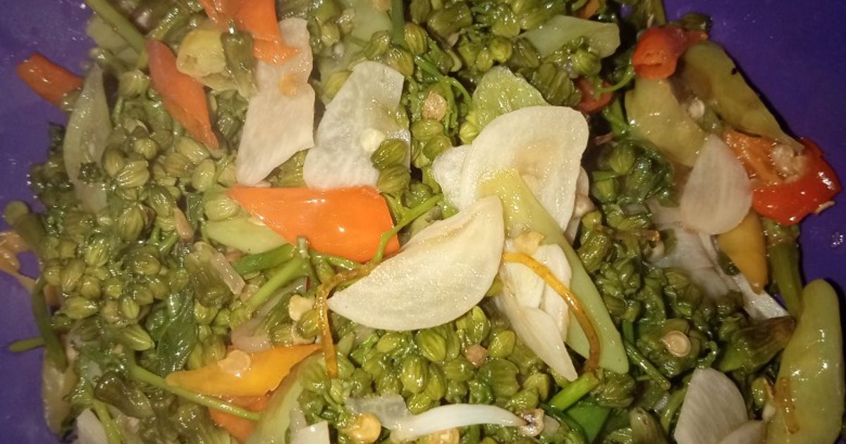 Resep Tumis Bunga Singkong Puedes oleh lilis Harsi Wulandari - Cookpad