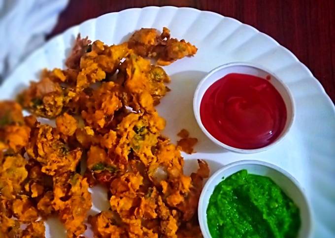 Crispy semolina onion fry Recipe by Parul Sharma - Cookpad