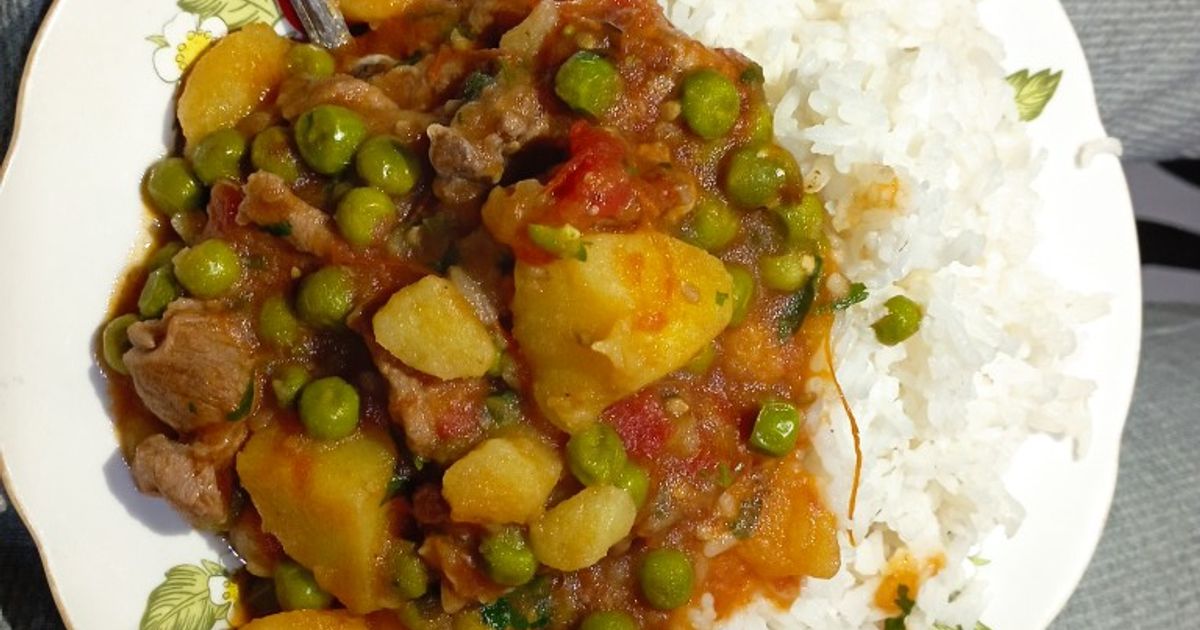 Minji With Beef Stew Recipe by Melvin Mbeke - Cookpad