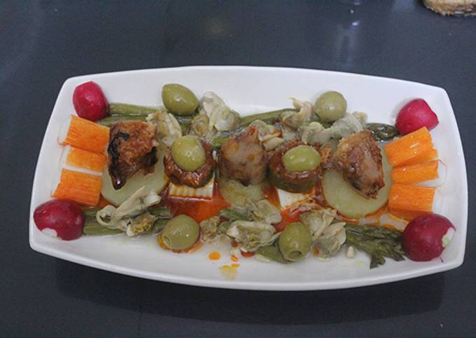 Ensalada de latas de conserva Receta de jorbasmar- Cookpad