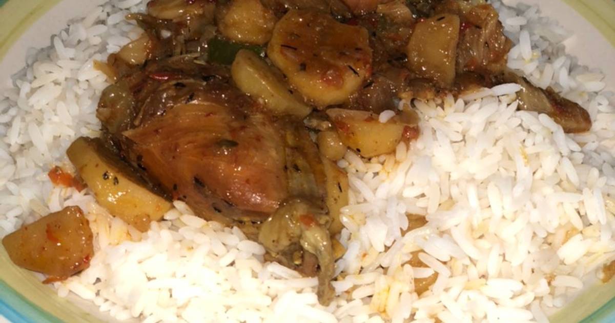 White rice with potato sauce Recipe by Euphoria’s spot - Cookpad