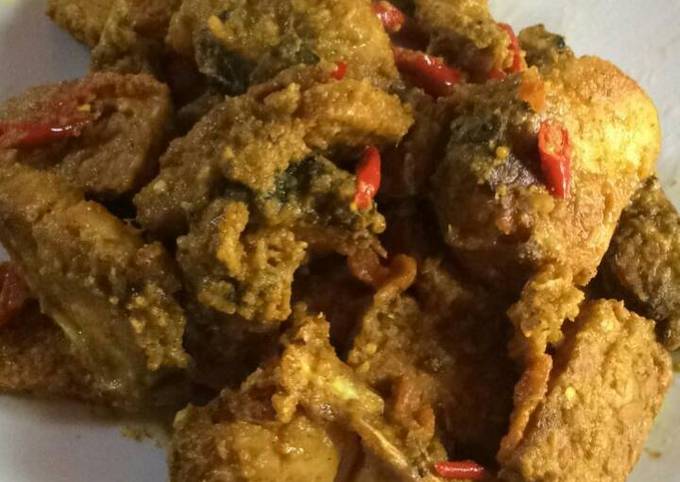 Resep Ikan Terakulu Goreng bumbu kuning oleh Mirryyp - Cookpad