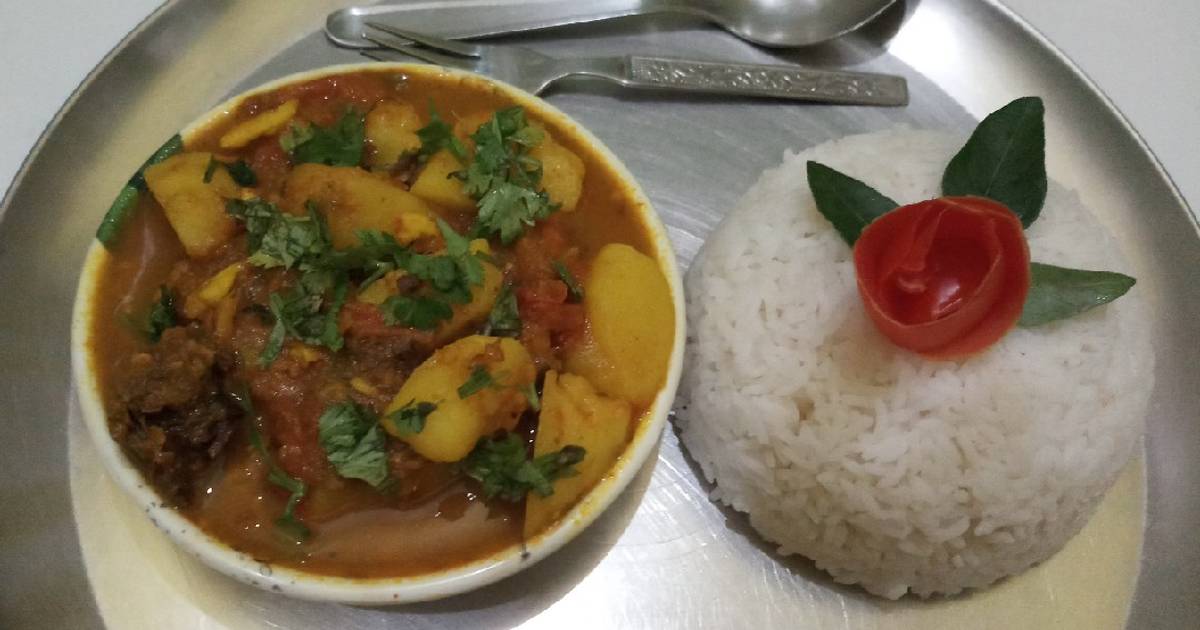 Aloo bhaji and boiled rice Recipe by Neelima Chaudhary - Cookpad