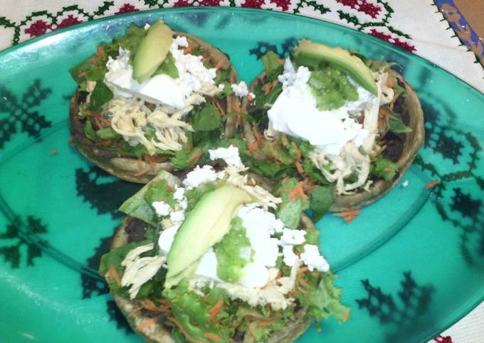 Sopecitos de pollo gourmet Receta de Ivan Avila- Cookpad