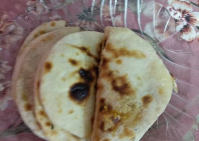 Masala kulcha Recipe by Anjana Jhunjhunwala - Cookpad