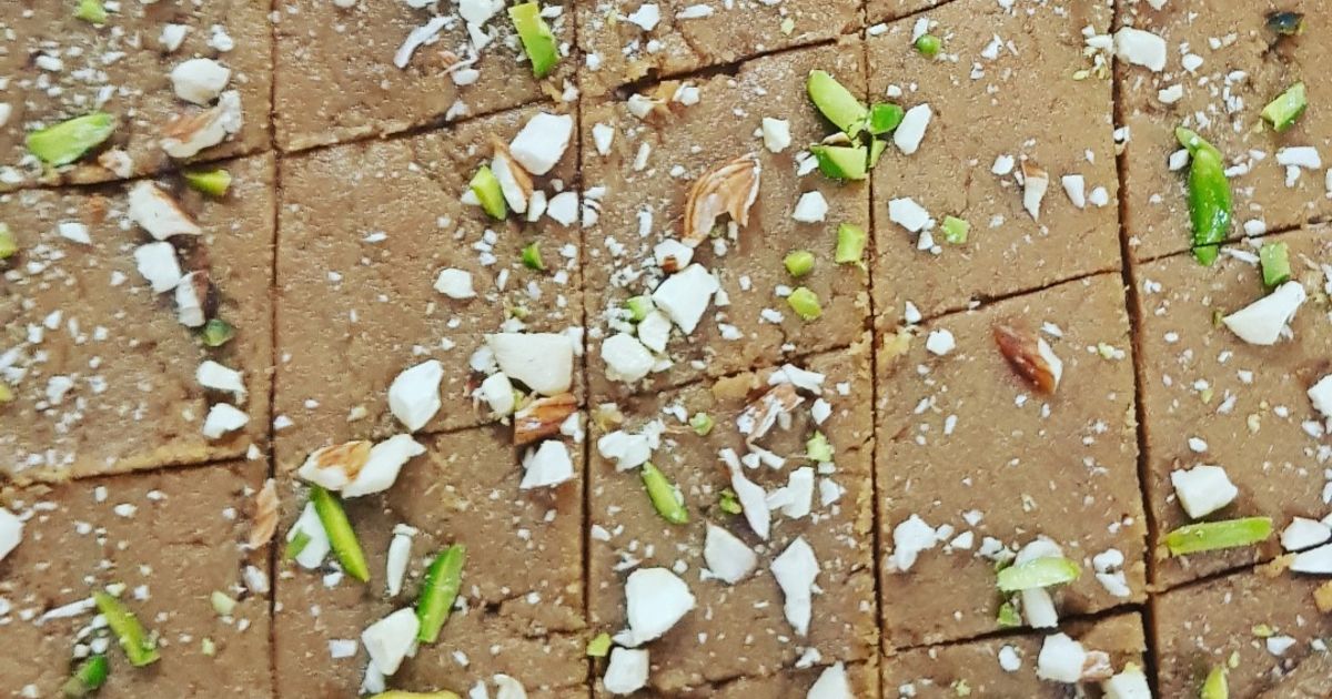Sukdi Or Gul Papdi Recipe by Kajal Pavagadhi - Cookpad